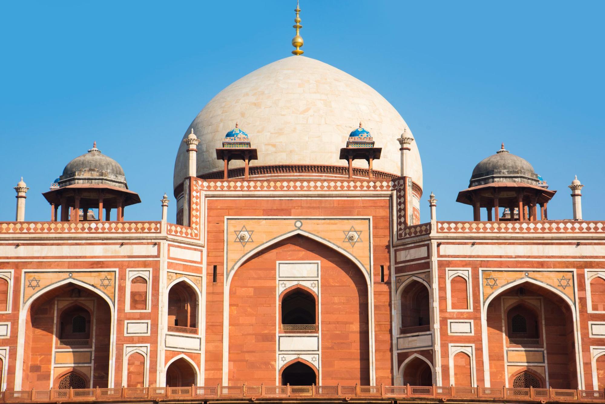 Top 10 Historical Places in Delhi – Must-Visit Monuments